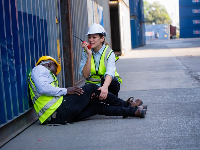 OSHA Recordable vs. Reportable Incidents: What’s the Difference?