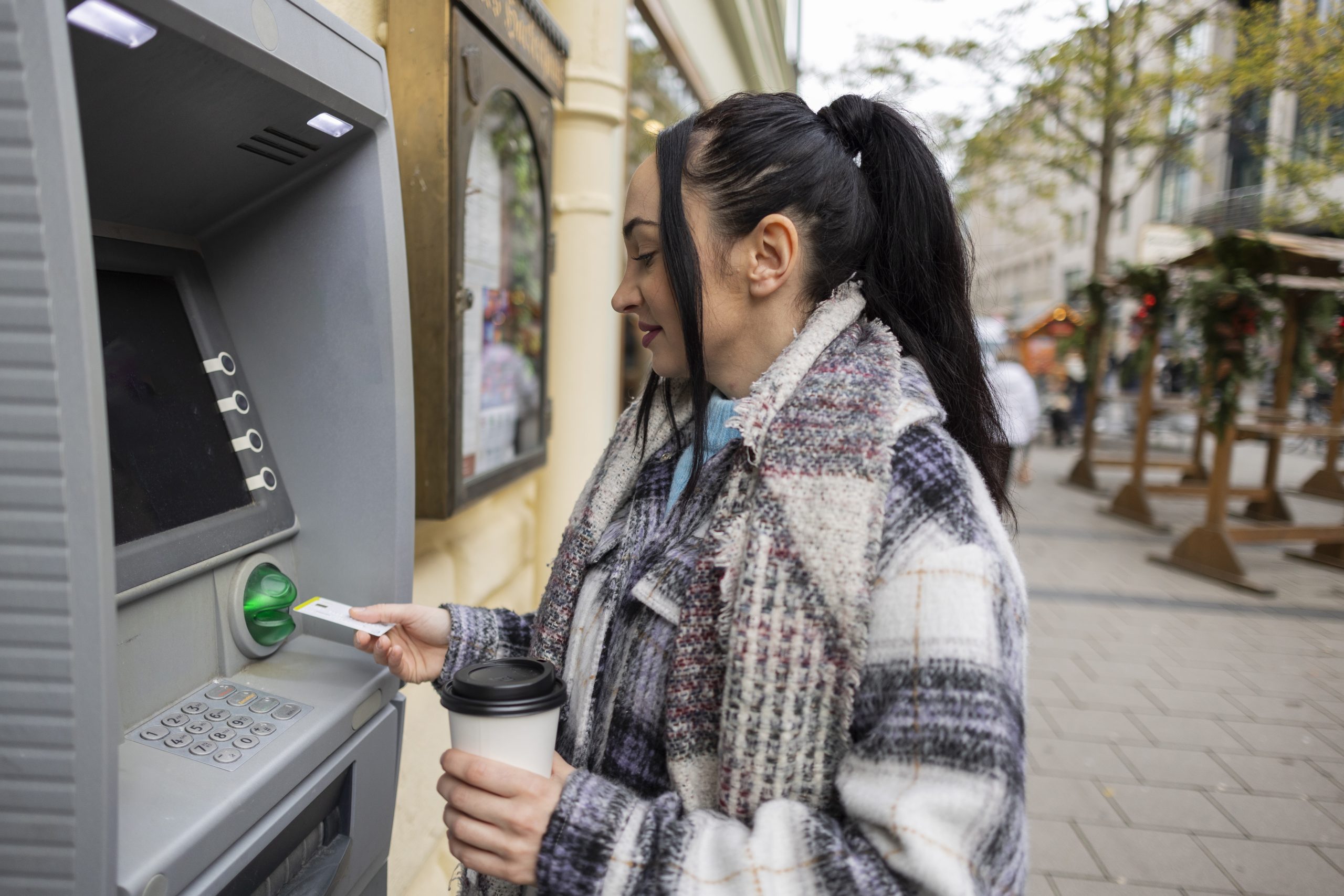 Overdraft Explained: How Overdraft Fees Function
